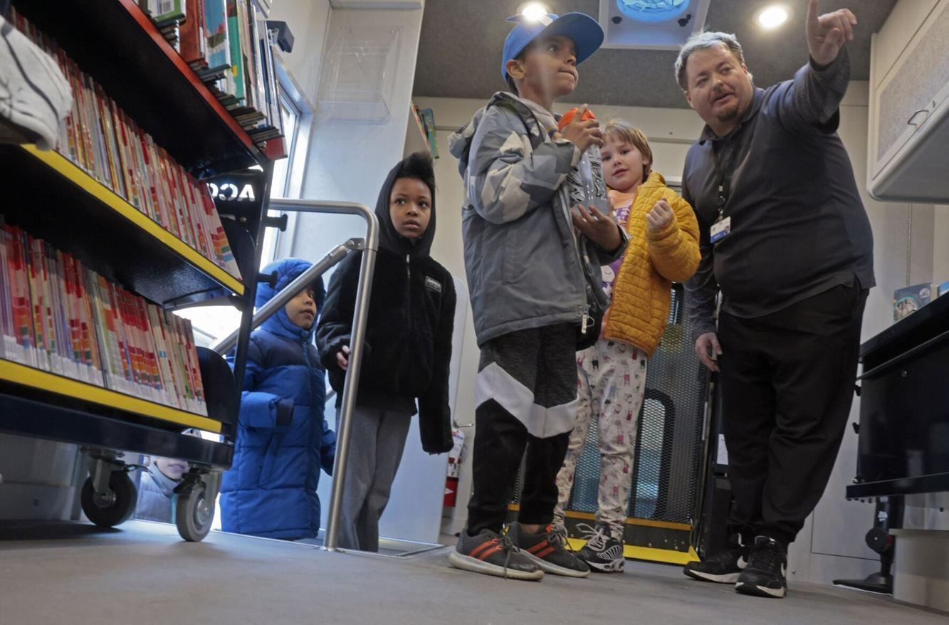 St. Louis County Library's newest bookmobile visits Buder Elementary in ...