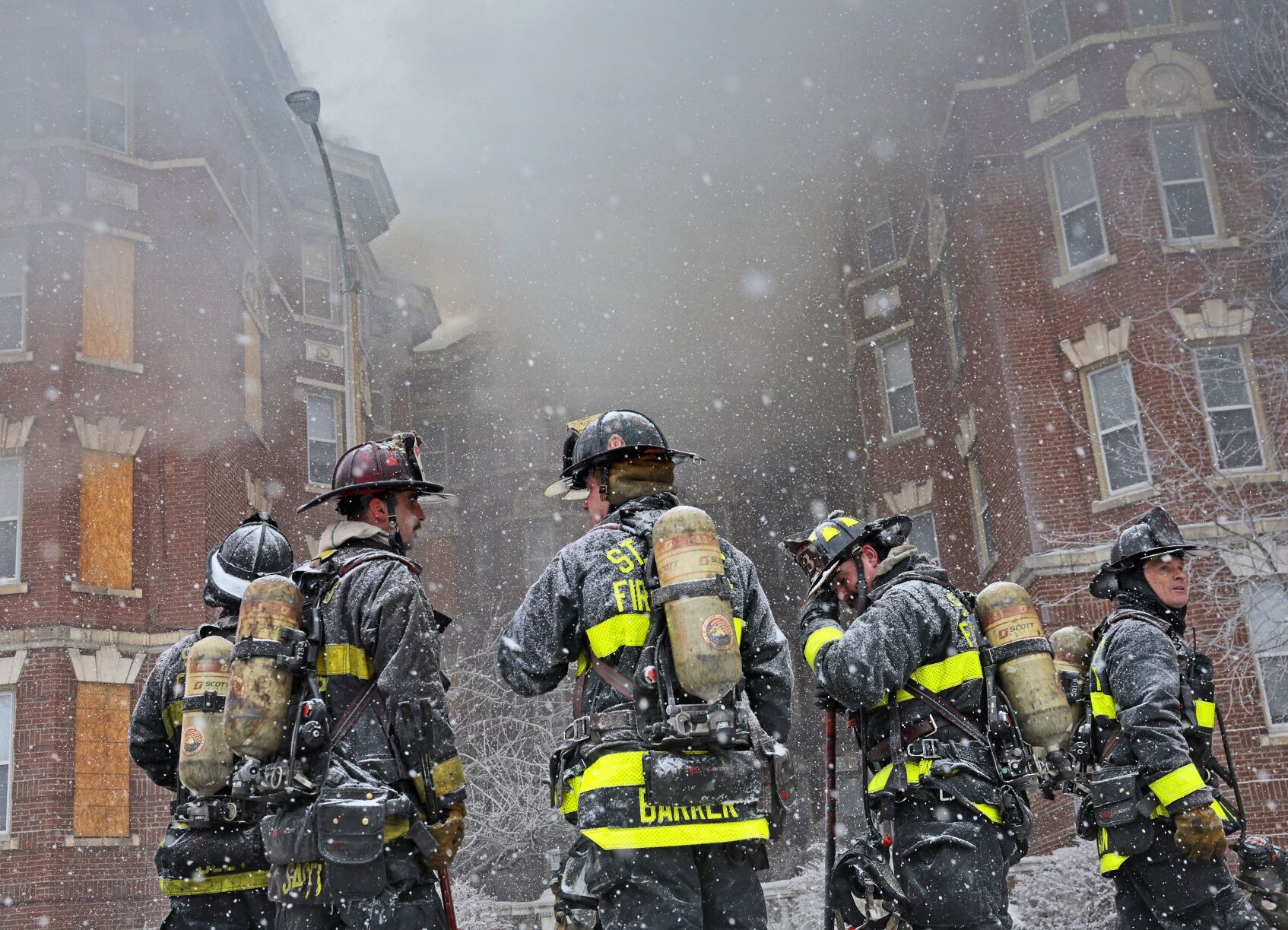 Photos: Fire burns in Central West End apartment building
