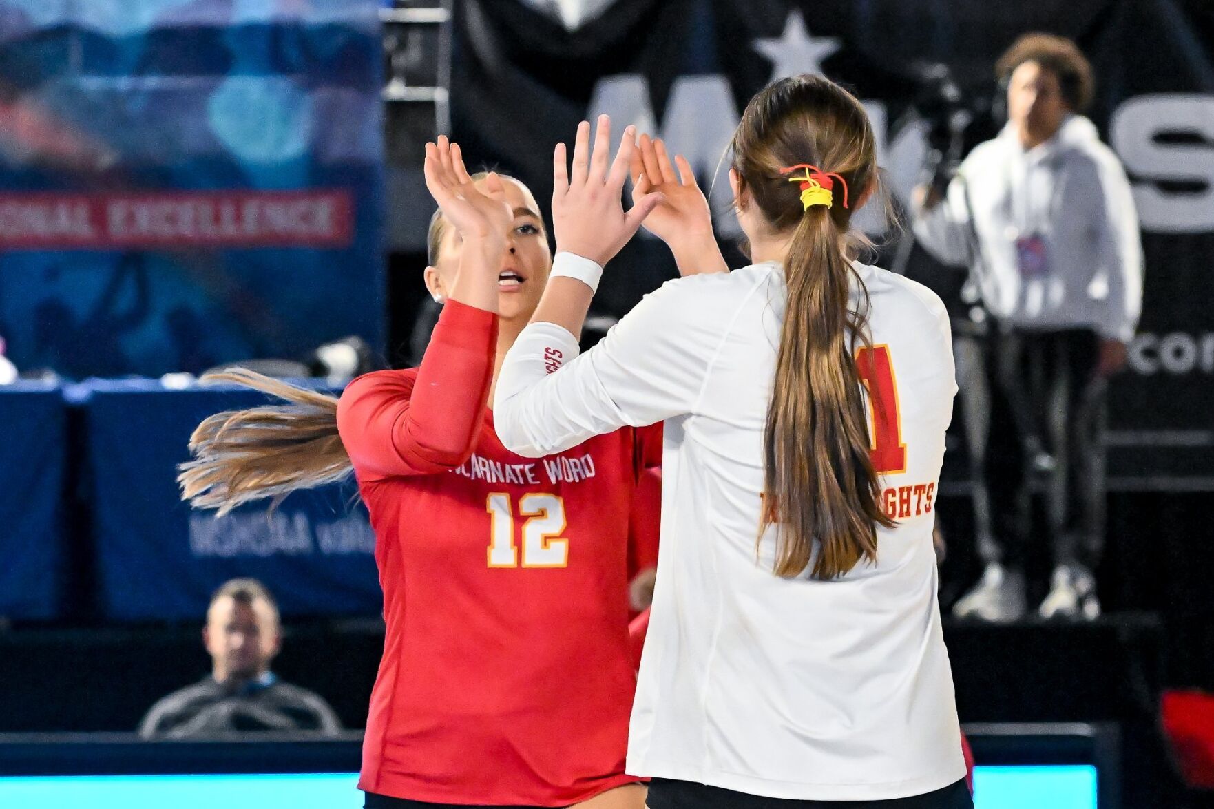 Class 5 girls volleyball state semifinal: Lee's Summit North def ...