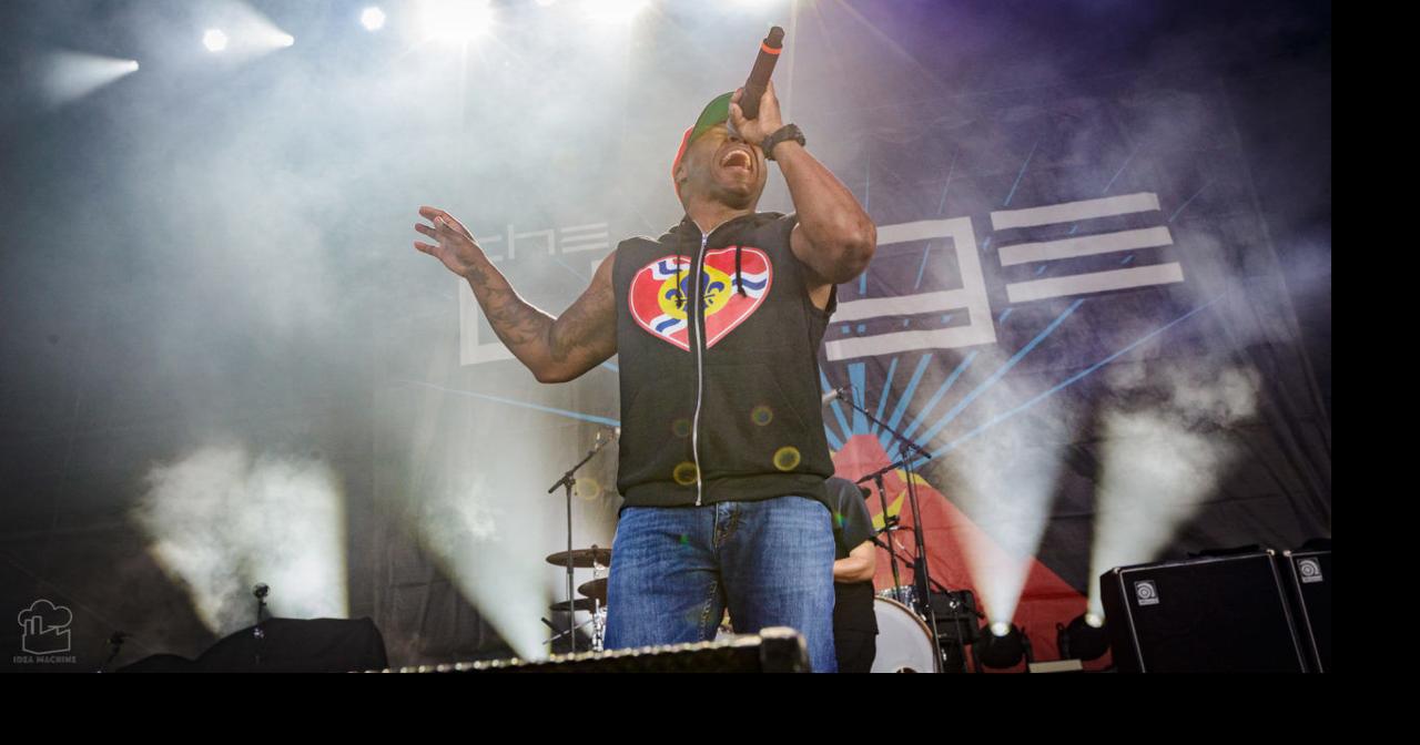 Steve Ewing, singer for the Urge, starts weekly residency at Broadway ...