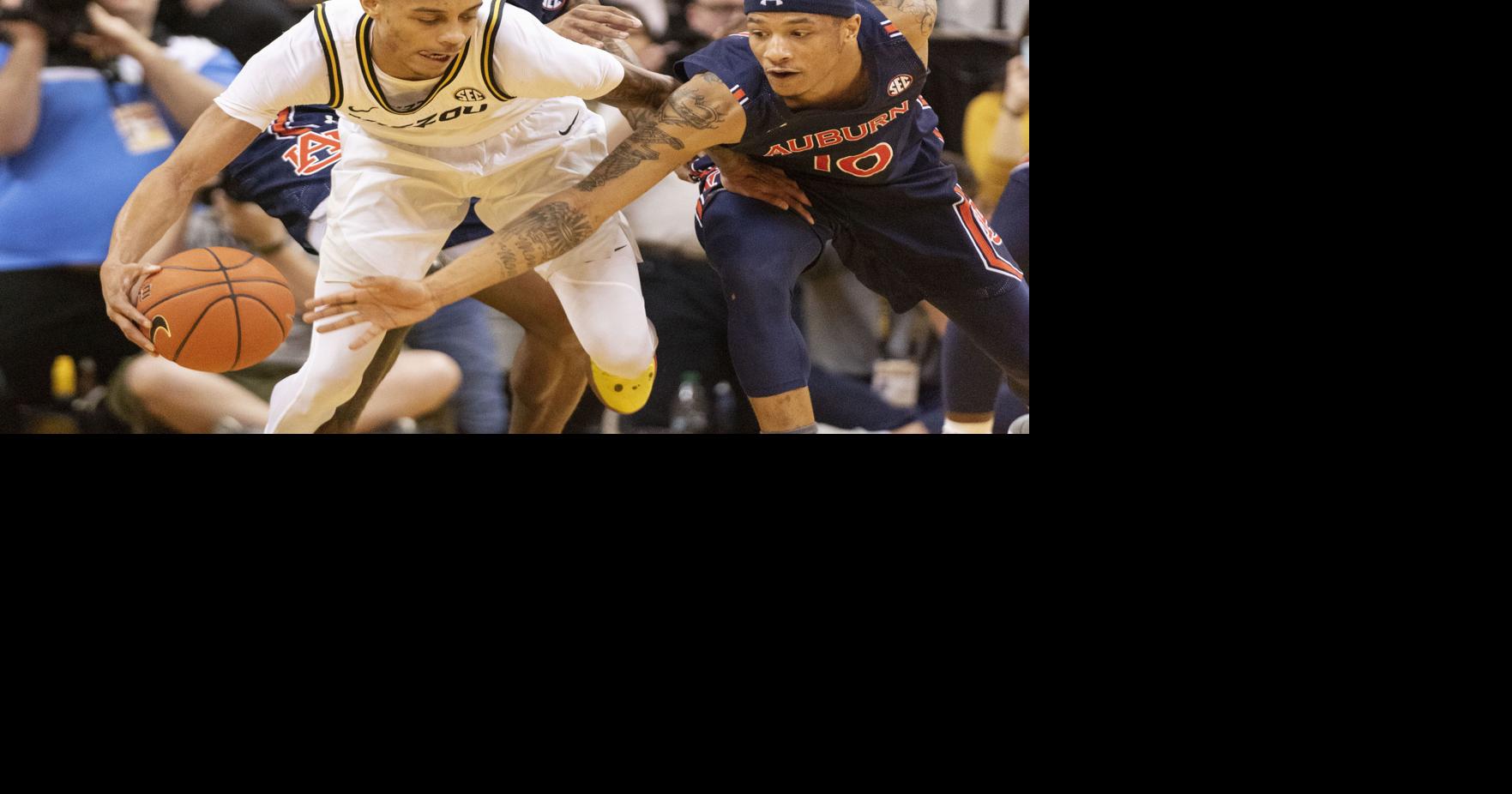 Mizzou takes down No. 11 Auburn behind career days from Pinson, Smith