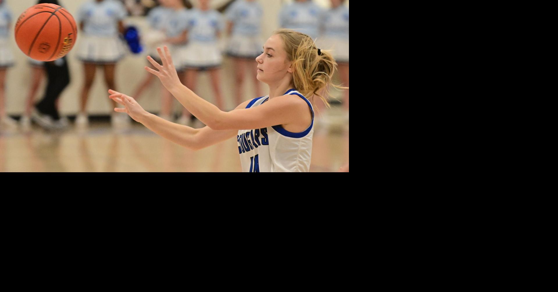 Ally Auringer's return from injury helps Lutheran St. Charles hold off ...