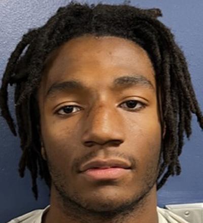 LB: Dominic Dixon, junior, East St. Louis