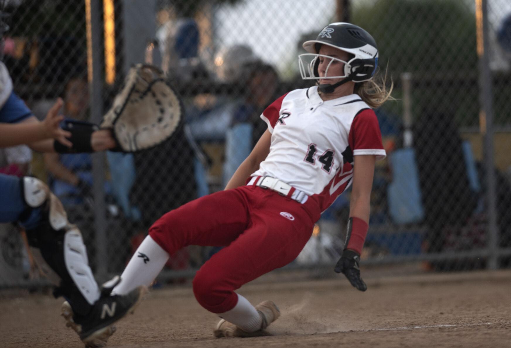 Post-Season Warm-up softball tournament: So. Ill Lady Roughnecks vs ...