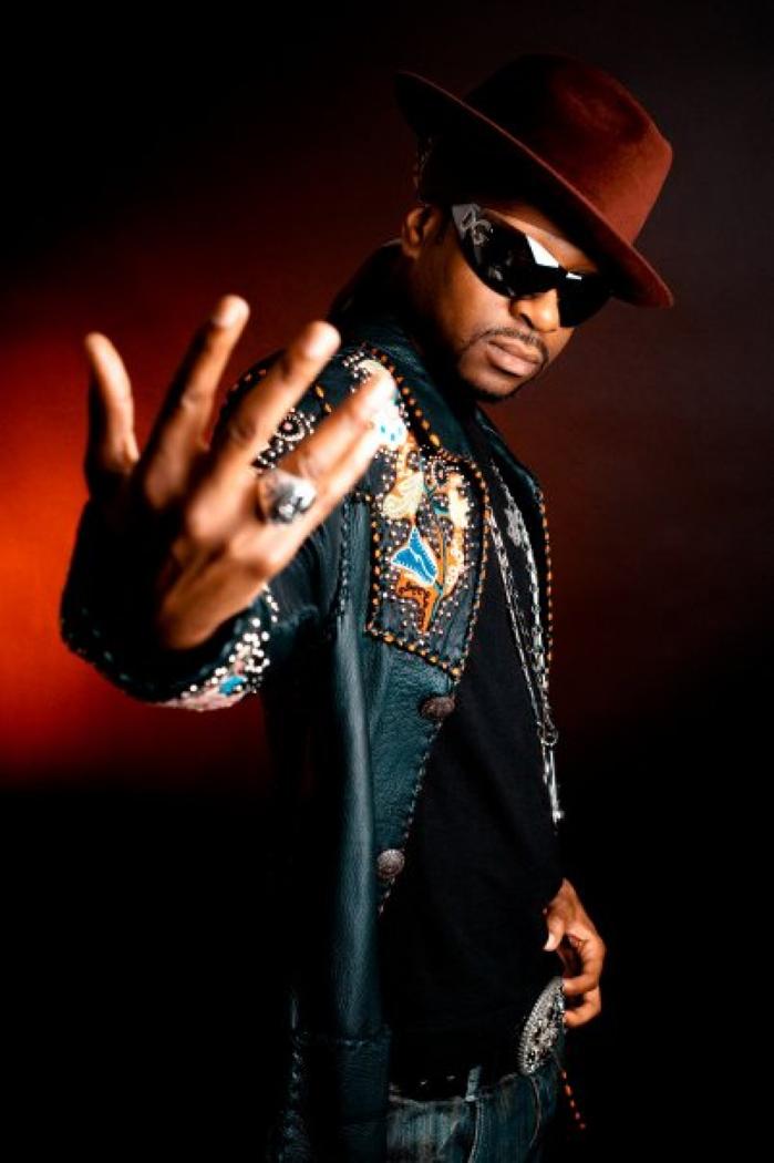 Nikko Smith celebrates new single with release party : Entertainment