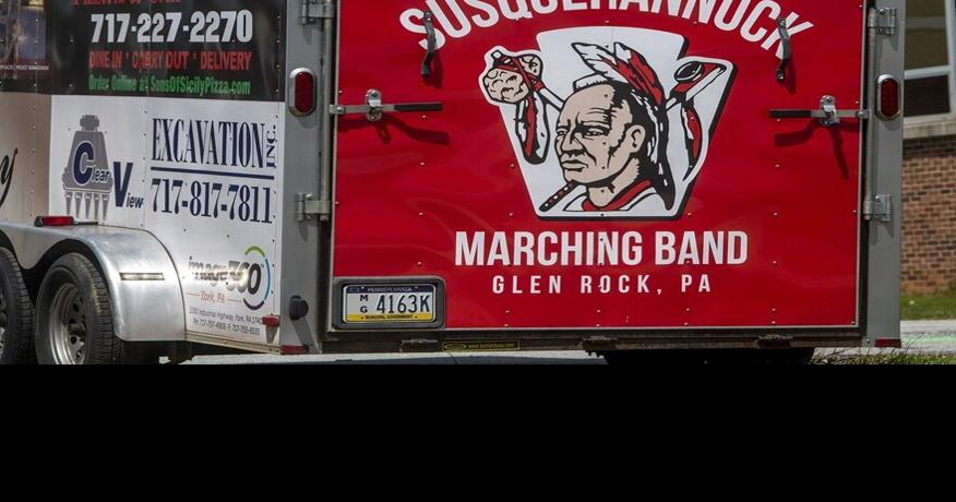 Offensive Native mascot comeback roils communities across US