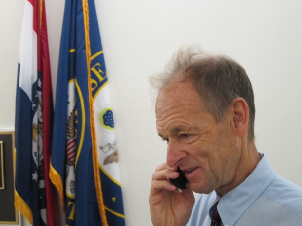 Tim Johnson cites family concerns in leaving Congress