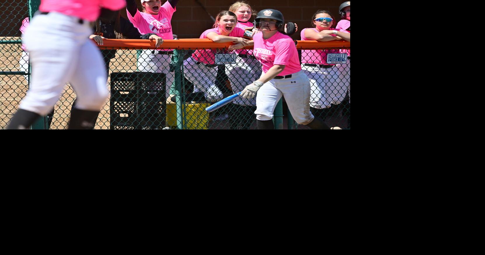 Edwardsville uses rare walkoff walk in softball sweep of Mater Dei