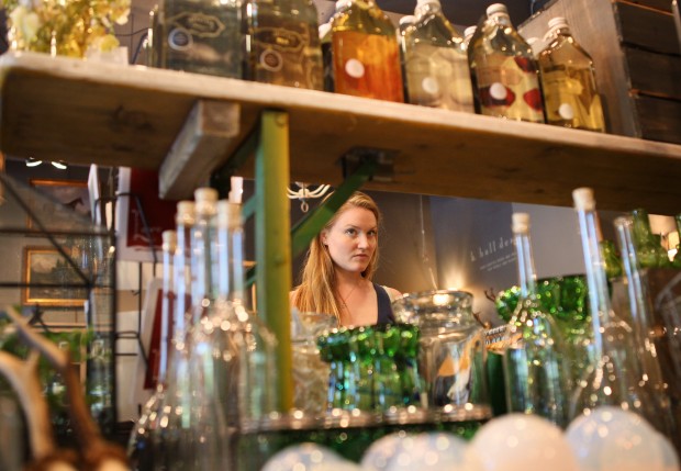 K. Hall Designs experiments with pop-up store as plots retail expansion