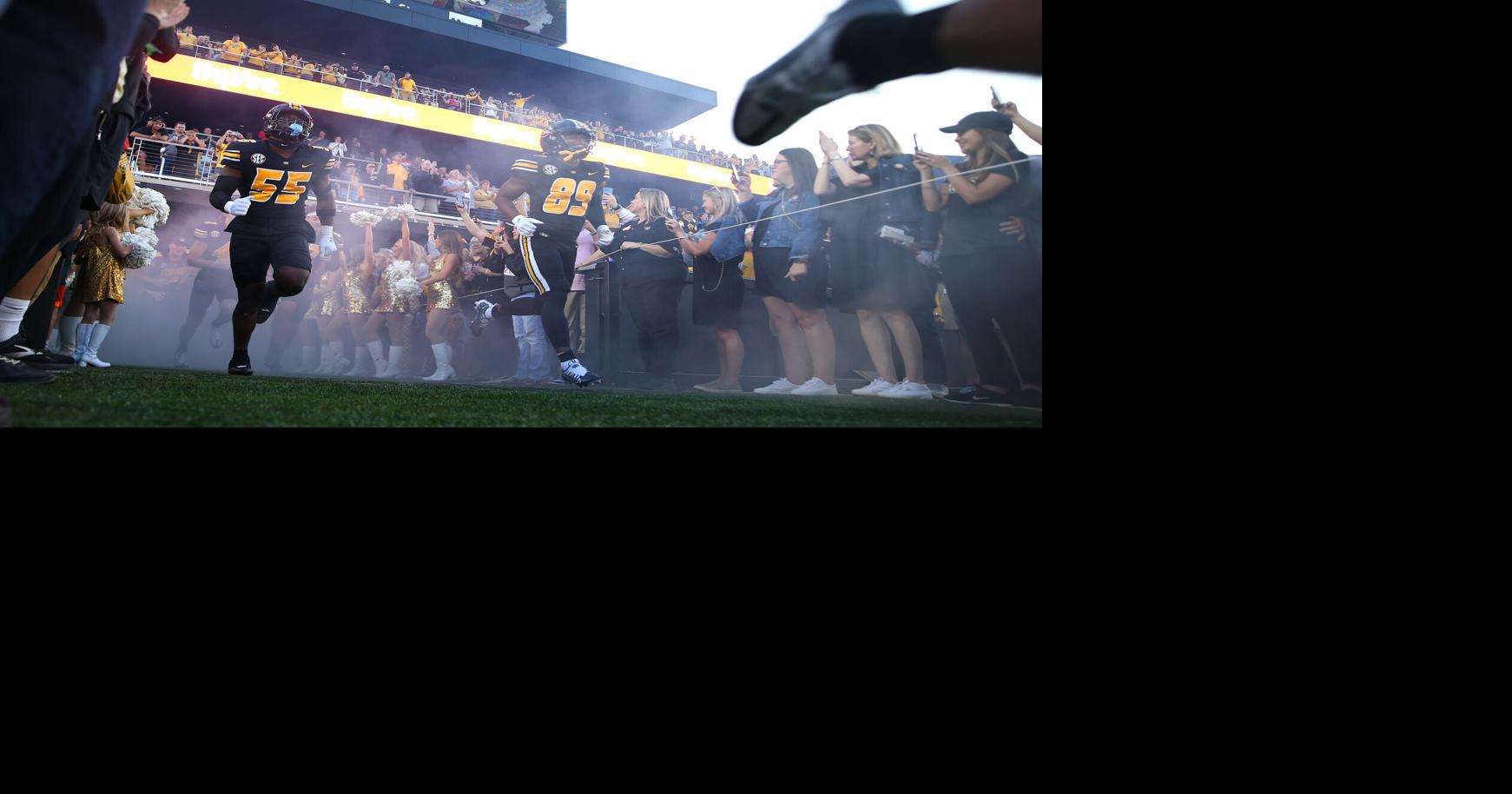 Mizzou, Georgia football players scuffle during pregame warmups