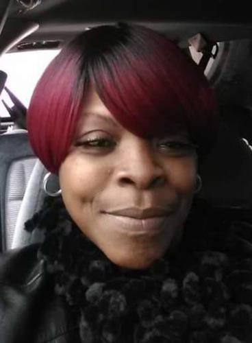 Woman shot last week in alley behind her St. Louis home dies