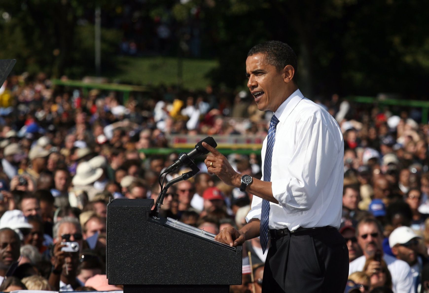 Oct. 18, 2008: St. Louis wows Obama with a record-setting campaign stop