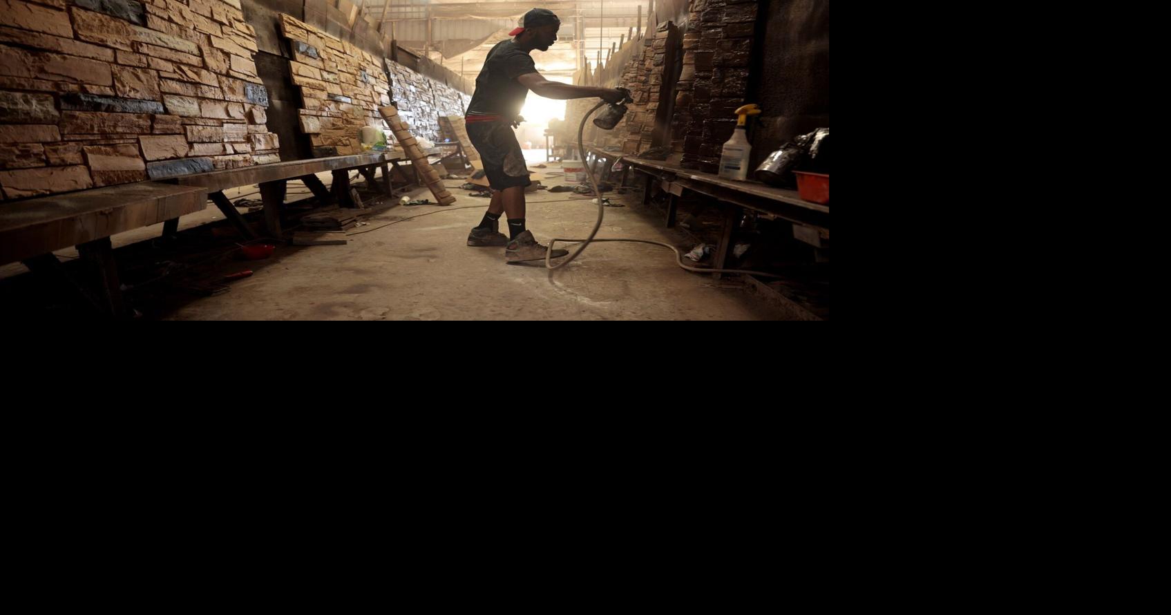 Feds lean on Hazelwood firm to help pay for cleanup of Manhattan ...