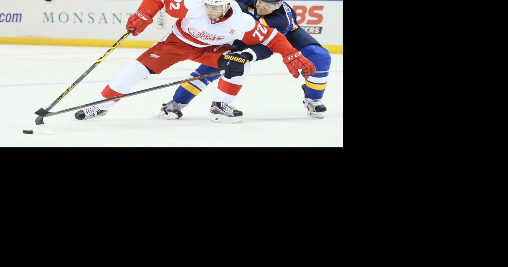 Parayko reaching breaking point on broken sticks