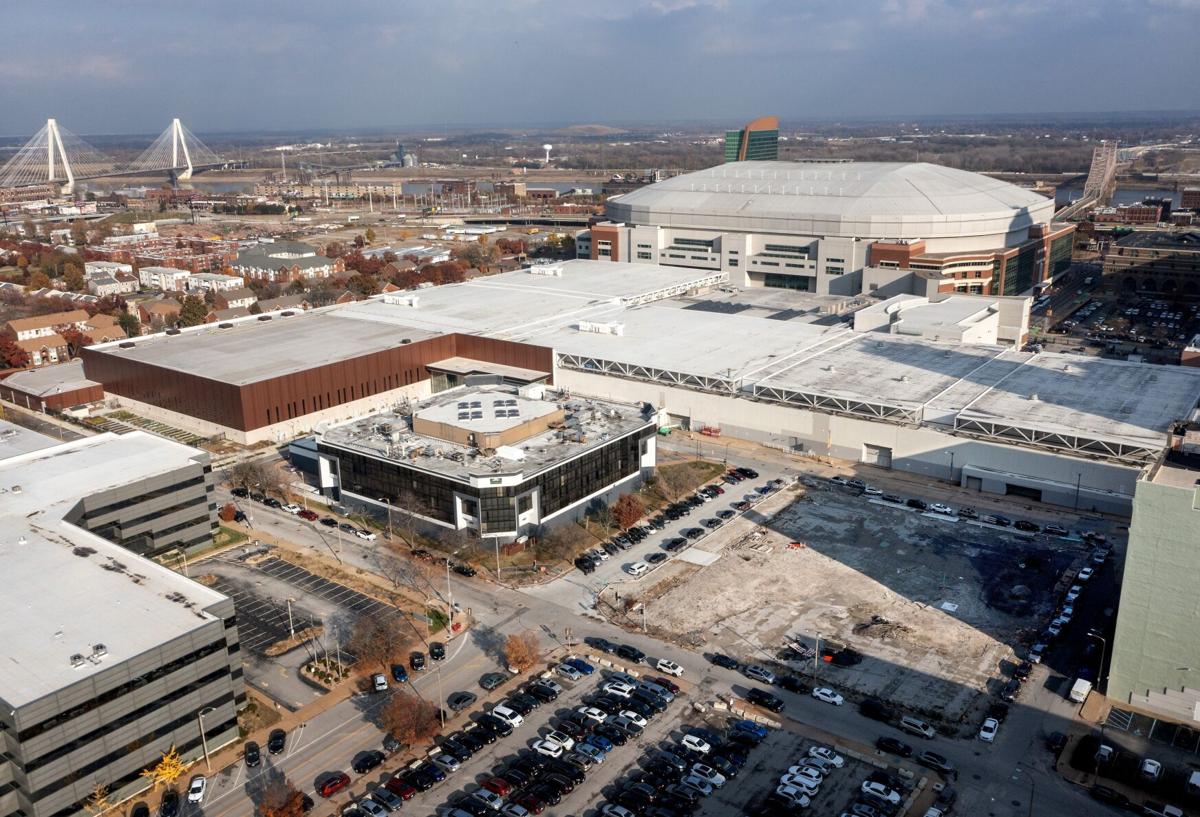 Senate OKs merging St. Louis convention center, dome