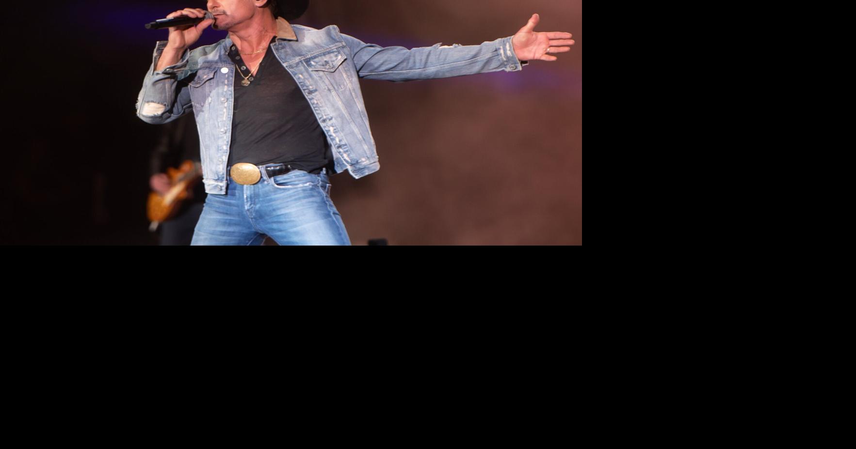 Tim McGraw entertains the crowd at Hollywood Casino Amphitheatre