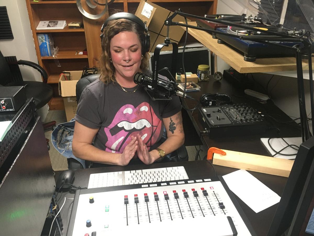 Former KDHX-FM DJs return with new online radio station