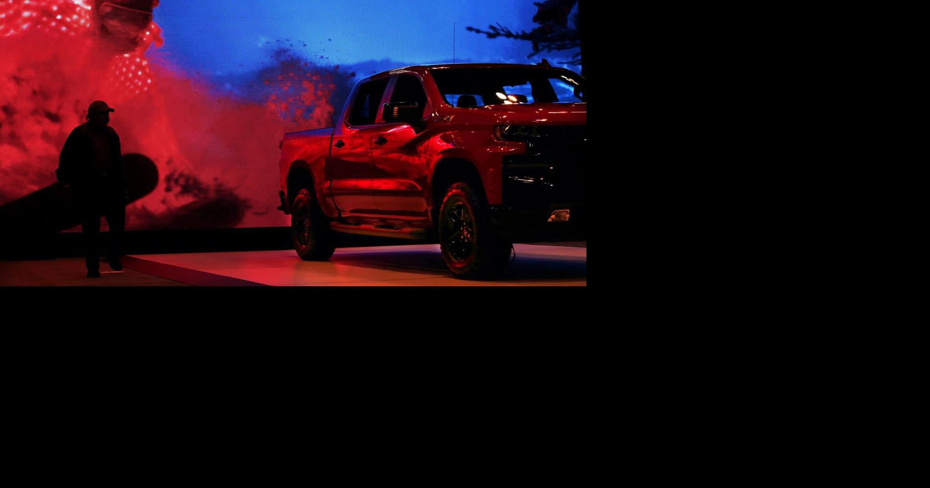 Photos: St. Louis Auto Show opens at America's Center