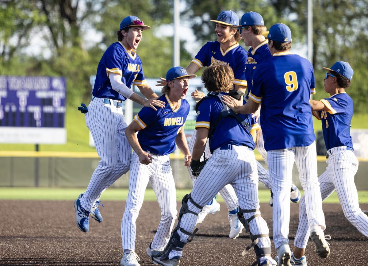 Small ball delivers Francis Howell to fifth successive district ...