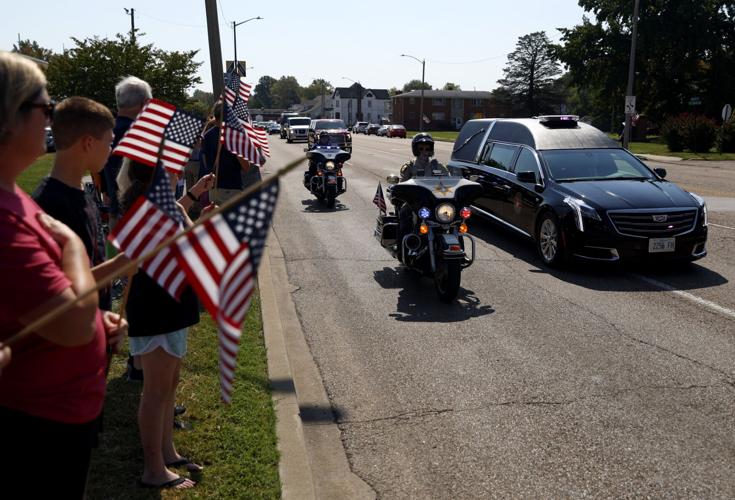 Funeral for Belleville Marine draws hundreds