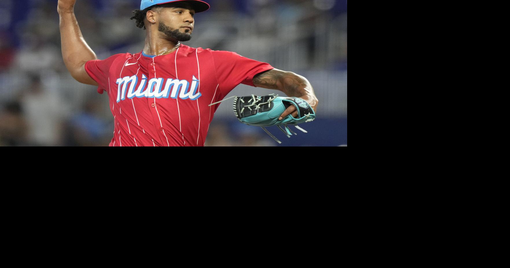 Cardinals claim starter Roddery Munoz off waivers from Miami Marlins