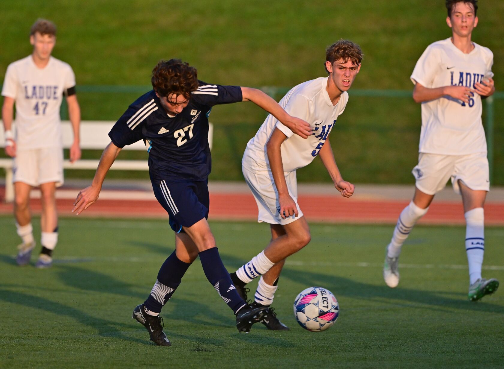 St. Louis High School Champions League, semifinal: SLUH 2, Ladue 0