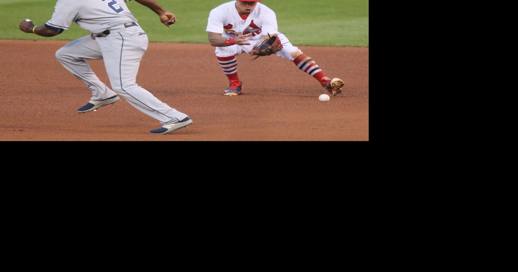 Goold: How improved is Cardinals infield defense? Ask Mikolas — he's ...