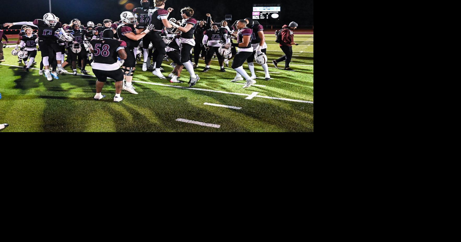 De Smet hangs on to edge SLUH and claim Class 6 District 3 title