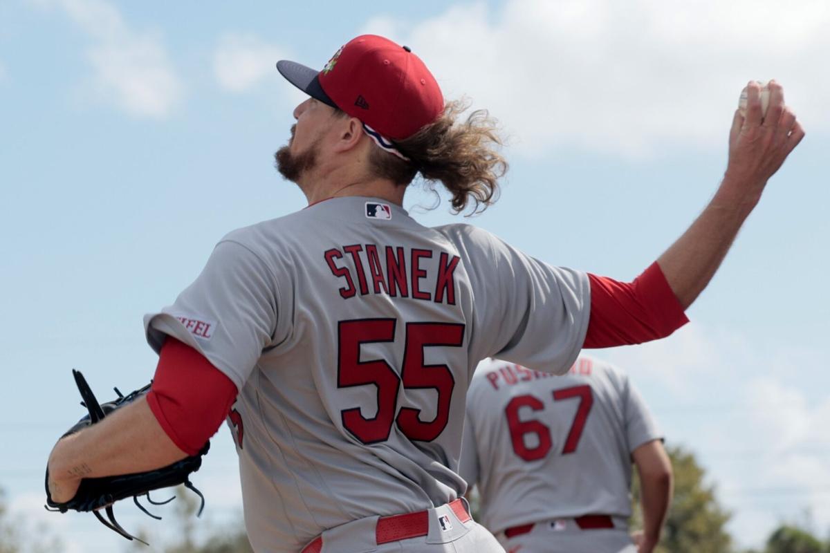 Cardinals pitcher Stanek brings experience to childhood team
