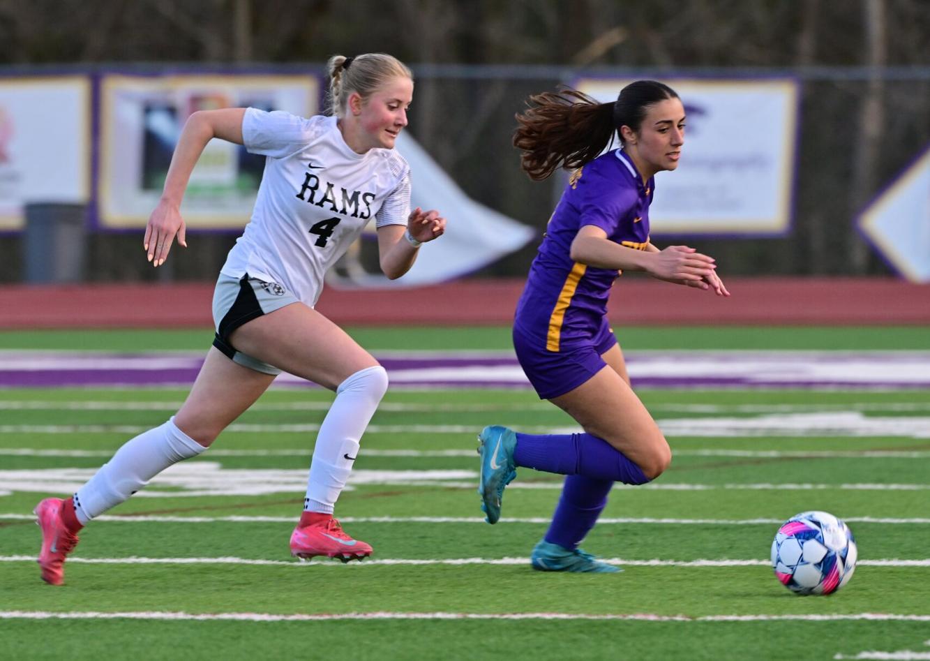 St. Louis High School Champions League: Eureka 6, Ladue 5