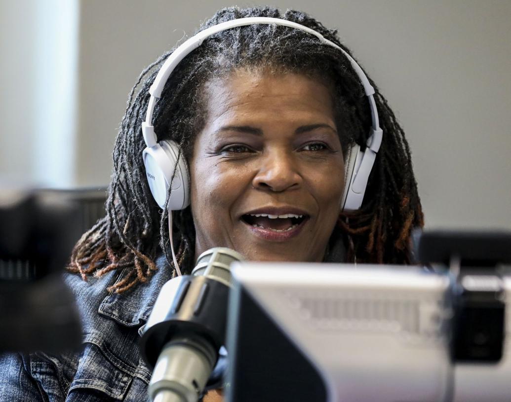 'Inspiring' KMOX broadcaster Carol Daniel to retire