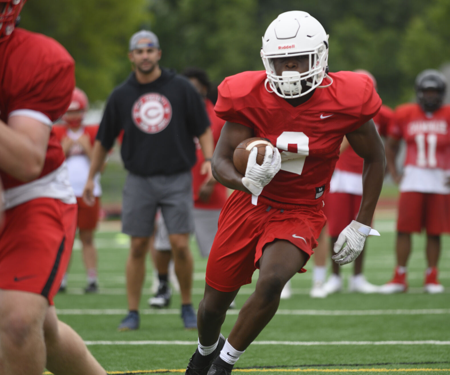 Football spotlight: Soldan seniors set tone with thrilling victory in ...