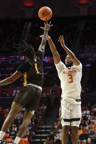 Illinois basketball's Jayden Epps hospitalized overnight after he 'went ...
