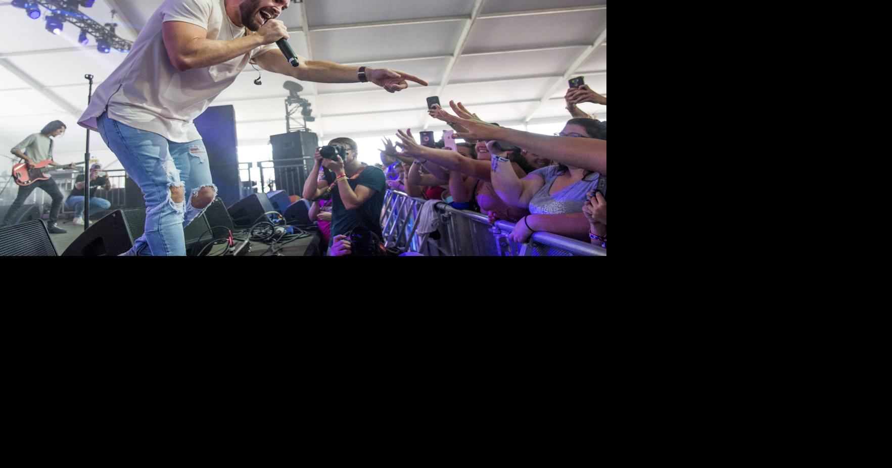 Rising country star Dylan Scott is making memories on the road