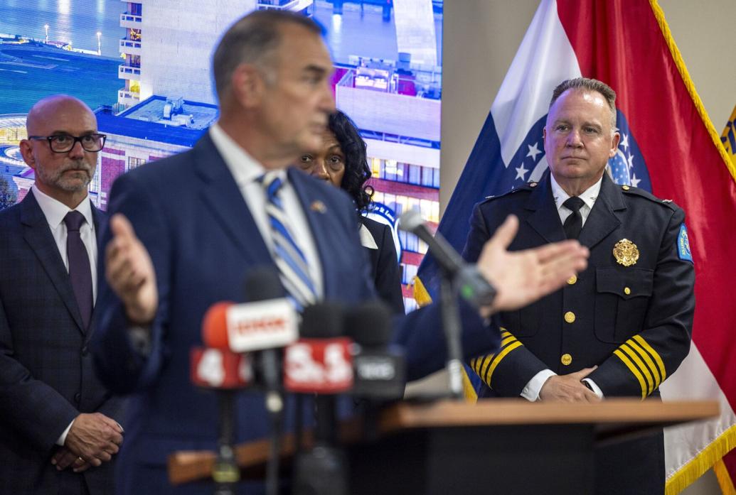 Missouri Gov. Mike Kehoe names St. Louis police board