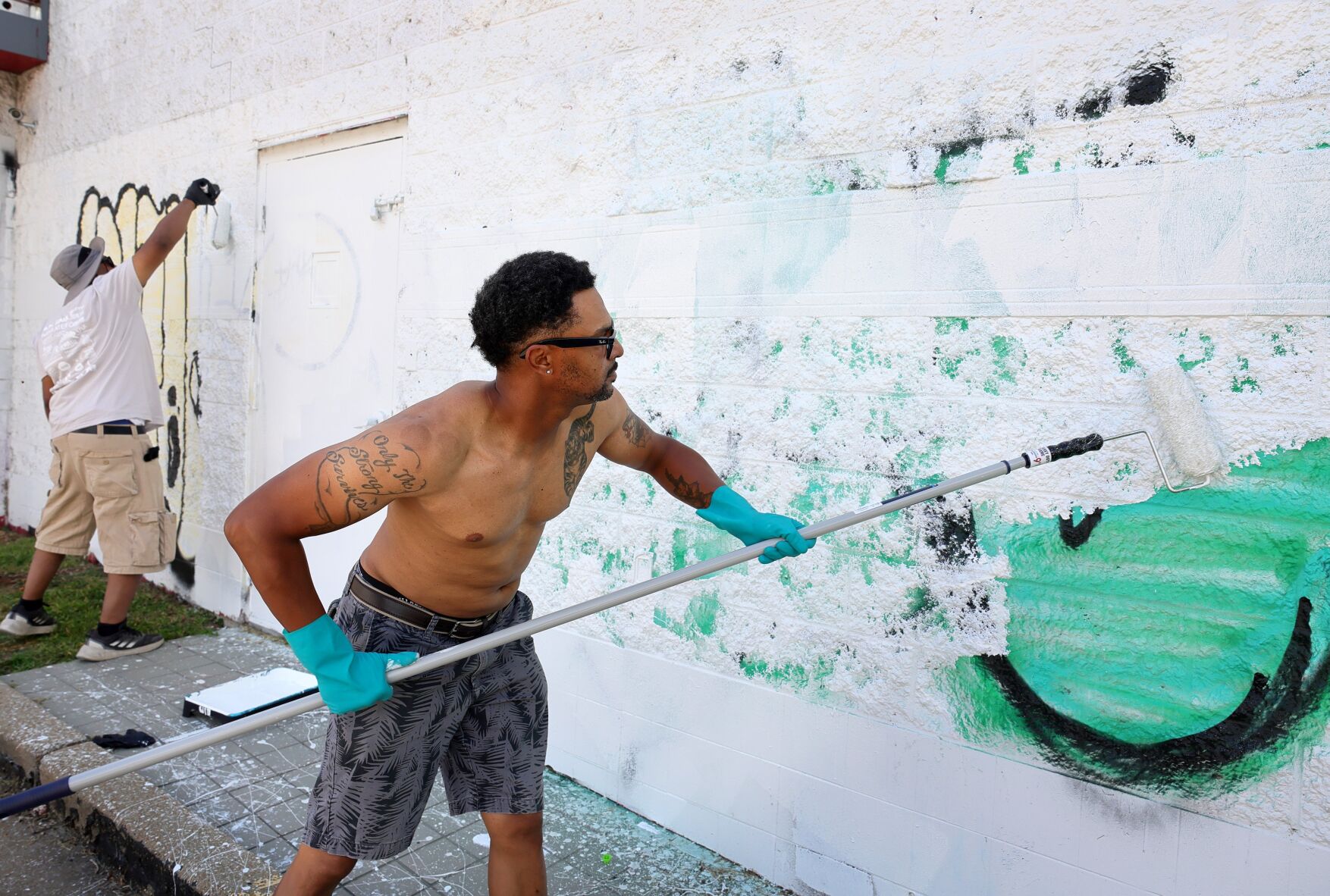 Cleanup begins after Paint Louis festival