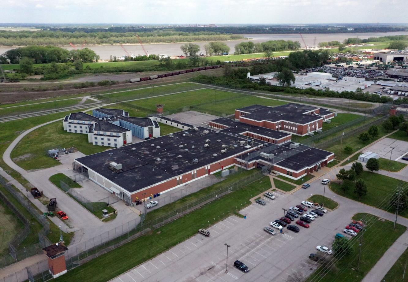 St. Louis mayor announces demo plans for Workhouse jail