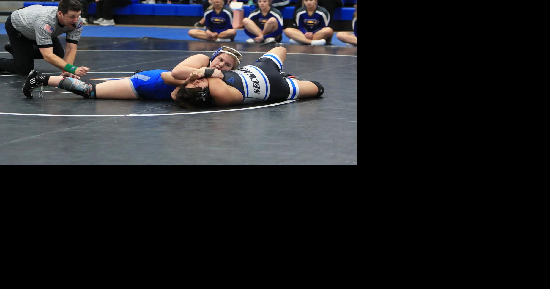 Hillsboro vs. Seckman girls wrestling