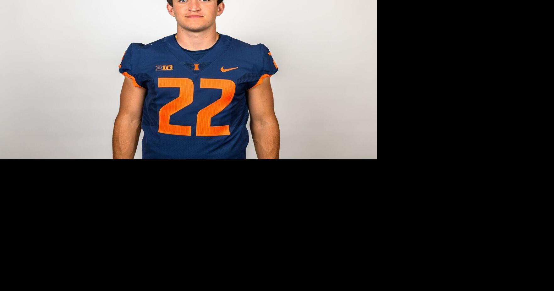 Peyton Vining giving Illinois football a boost as a kick returner