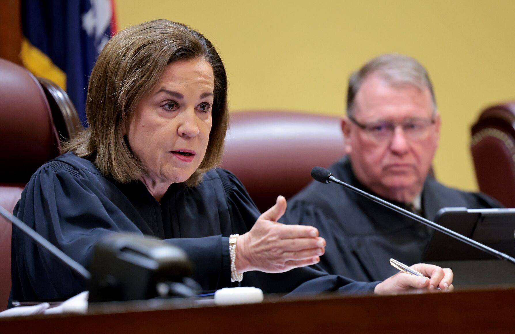 Missouri Supreme Court chief justice urges lawmakers to pay jurors more