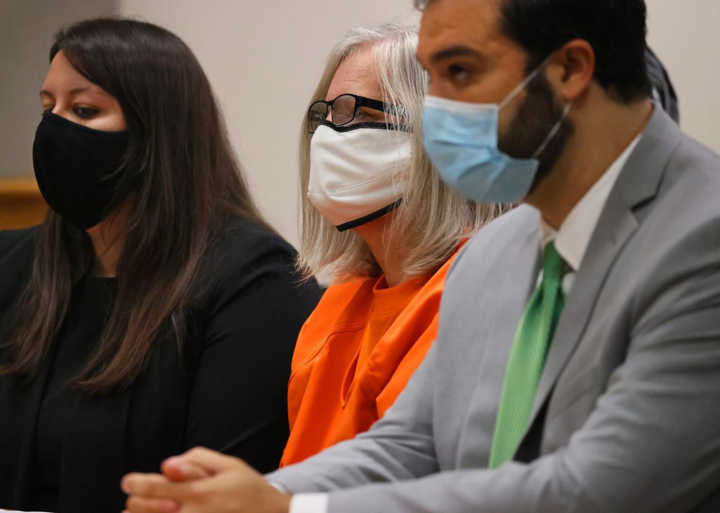 Photos: Pamela Hupp appears before Lincoln County judge on new murder ...