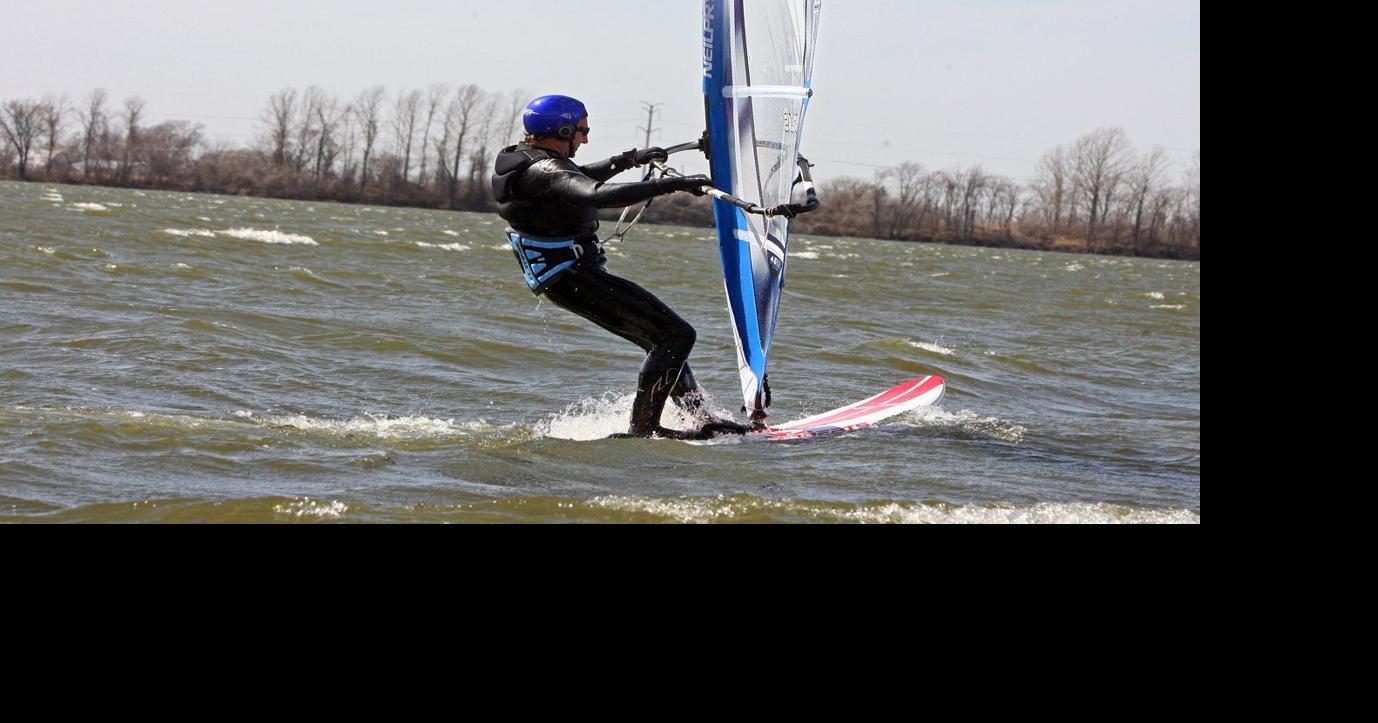 Warm, windy days in St. Louis area