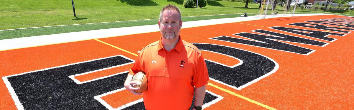 Edwardsville looks to Pickering to keep football program humming along