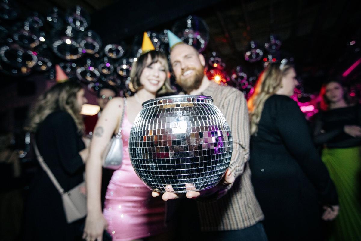 Ring in 2026 right: A guide to St. Louis' NYE concerts, comedy shows ...