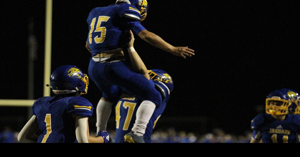 Football notebook: Ruble runs wild as Seckman keeps historic streak ...