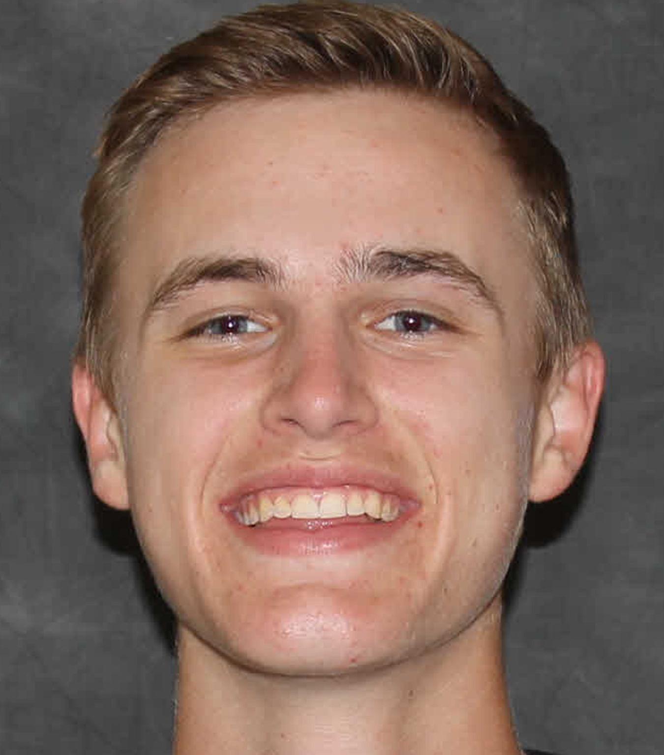 Logan Lowery • O’Fallon golf