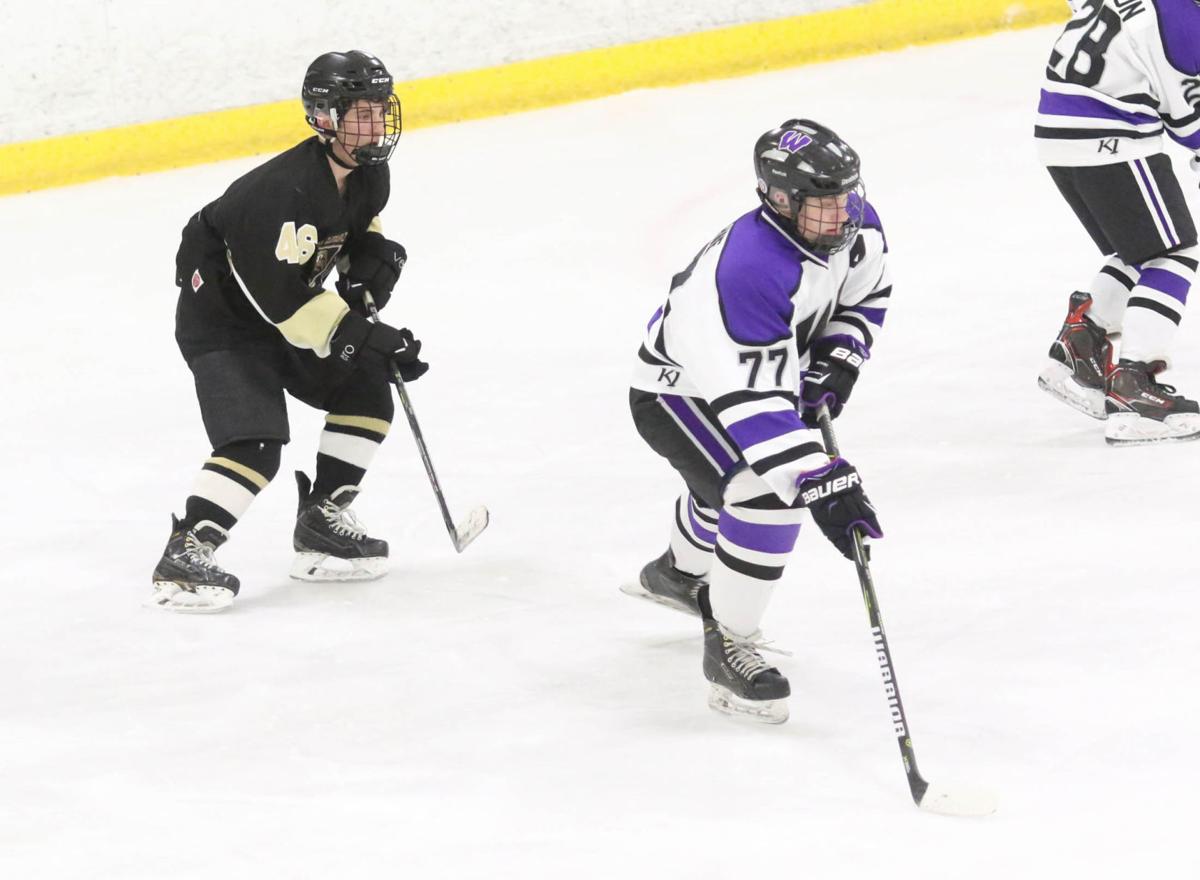 Fort Zumwalt East holds off Fort Zumwalt West to remain unbeaten | High ...