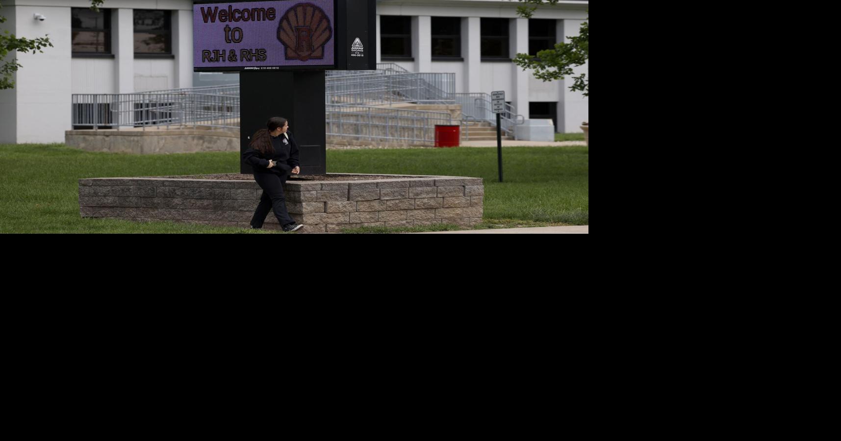 Roxana High School sits next to Wood River Refinery in Roxana, Ill.