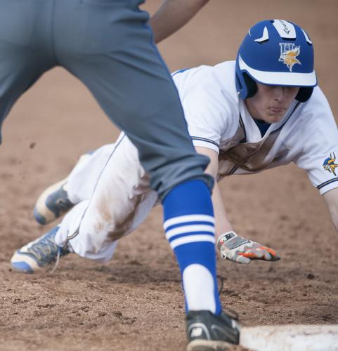 Hillsboro knocks off defending Class 5 champ Francis Howell