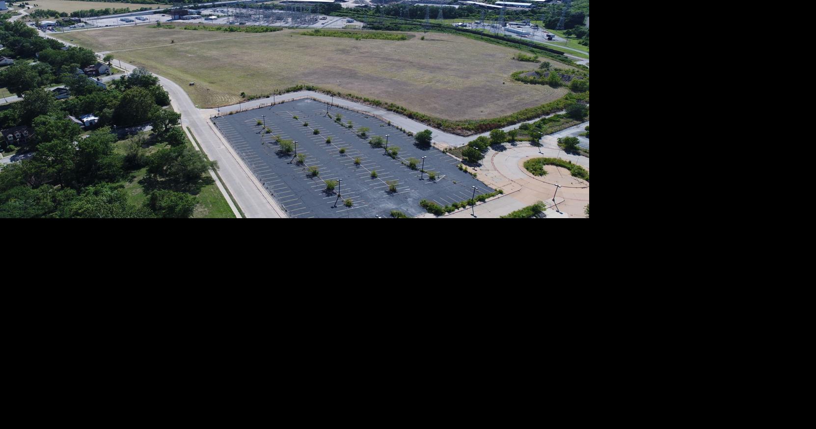 St. Louis County selling Wellston land Stenger pals bought